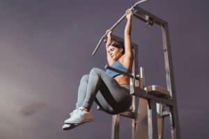 Hanging Leg Raises For Lower Abs Guide to Build a Stronger Core - Women ...