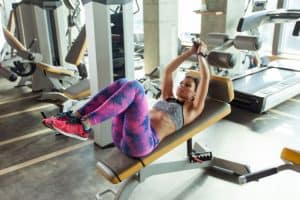 Incline Bench Reverse Crunch A Guide for Stronger Abs & Core - Women's ...