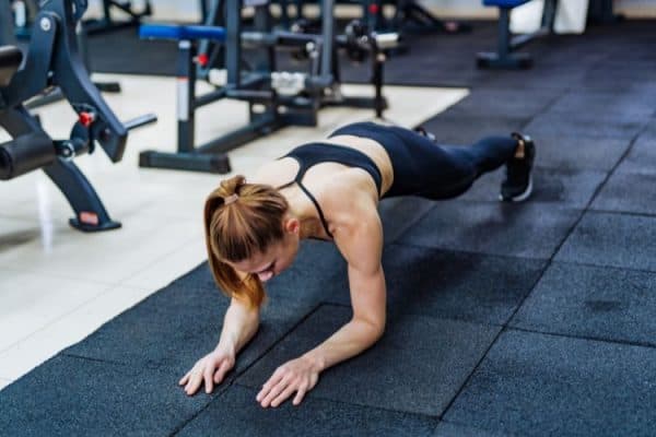 Plank Shoulder Taps A Simple Yet Powerful Exercise - Women's Fit Club