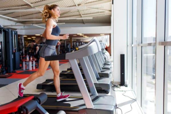 45-Minute Treadmill Workout for Max Fat Burn (For All Levels) - Women's ...
