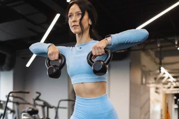 Farmers Carry Workout The Ultimate Guide - Women's Fit Club