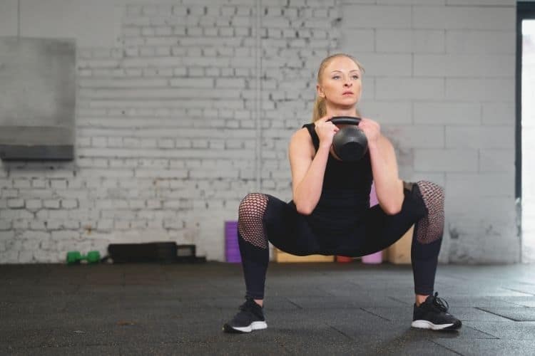 25-Minute Barbell Shoulder Workout (Strength Size & Definition) - Women ...