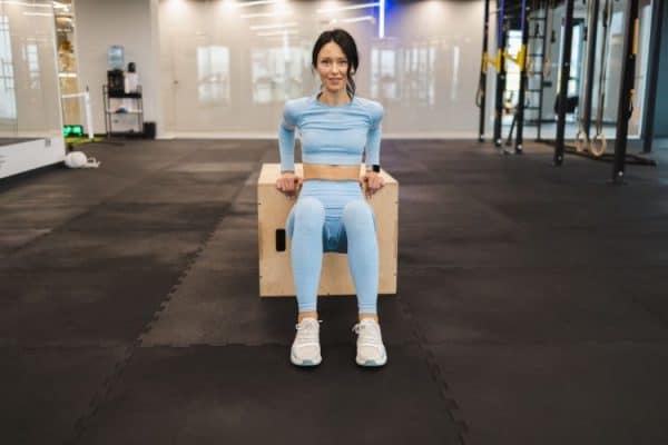 30 Minute Standing Core Workout to Define Abs and Obliques - Women's ...